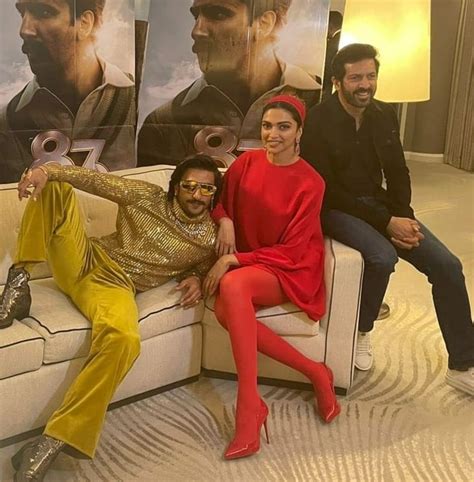 Trailer Of '83' Lights Up Burj Khalifa; Kapil Dev, Ranveer Singh And ...