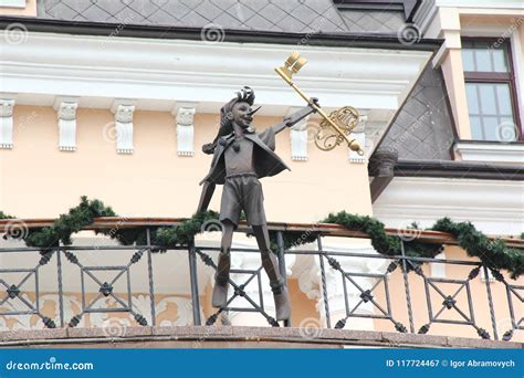 Buratino with Golden Key, Kiev, Ukraine Editorial Photography - Image ...