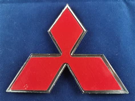 Mitsubishi хром логотип 115 мм - Интернет-магазин тюнинга для ...