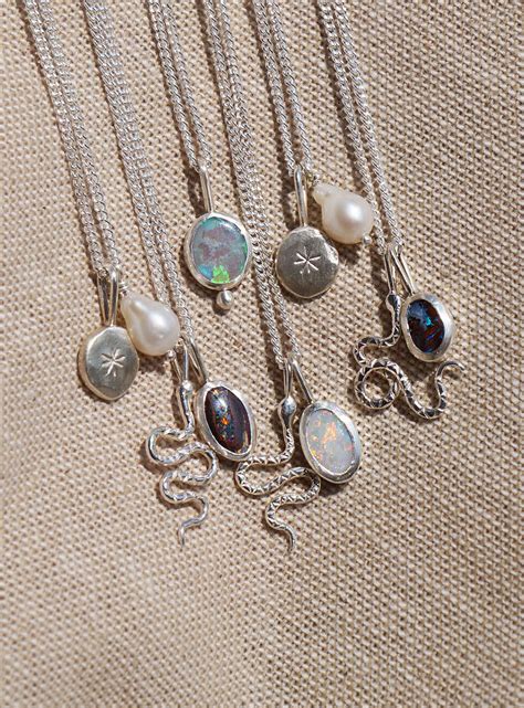 Elevate Your Style with Exquisite Stone Jewellery – Sensual Stones