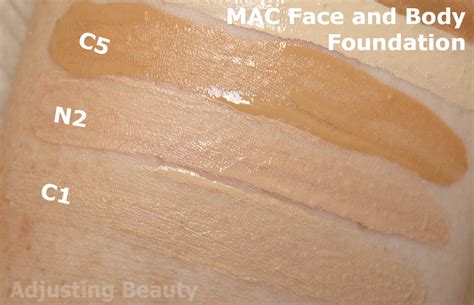 MAC Studio Face And Body Foundation - C1 - Adjusting Beauty