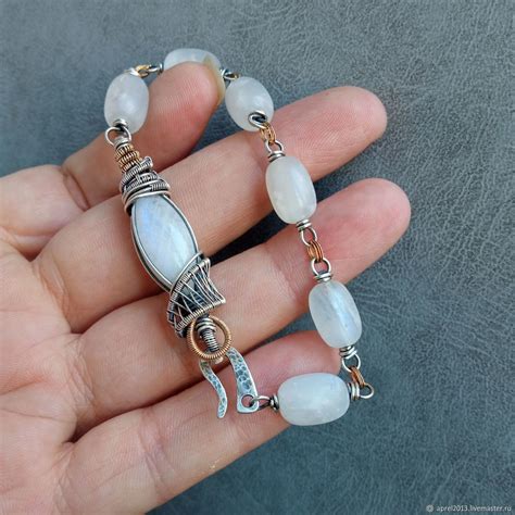 Браслет серебряный с лунным камнем wire wrap купить в интернет-магазине ...