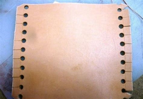 Pin by Aleksei Paw on КОЖПРОМ | Sewing leather, Leather craft, Leather ...