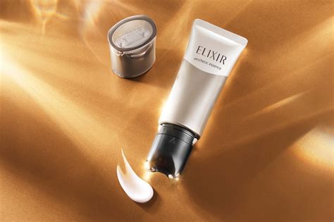 ELIXIR ส่งต่อประสบการณ์ผิวสวยดั่งไข่มุก - DACO