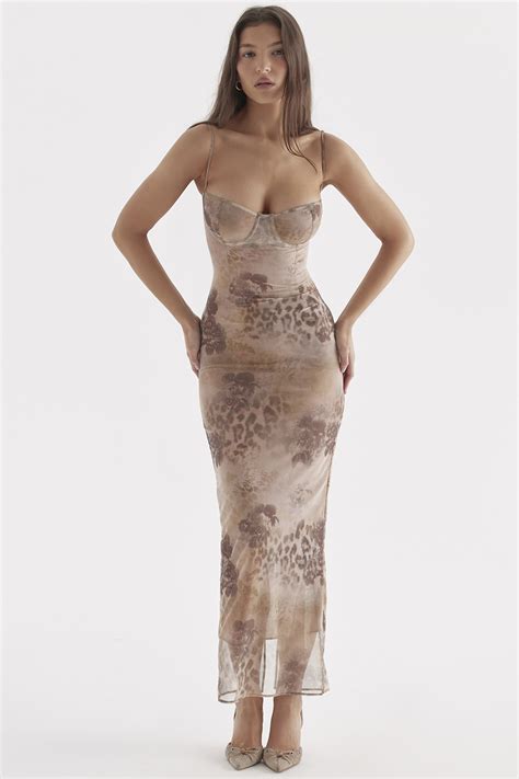Clothing : Maxi Dresses : 'Aiza' Cream Floral Print Maxi Dress