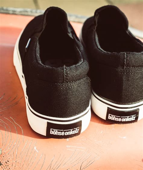 Slip-On Sneaker