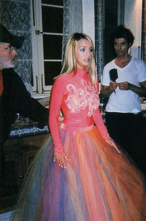This Ravishing Britney's Outfit - Britney Spears Community ...