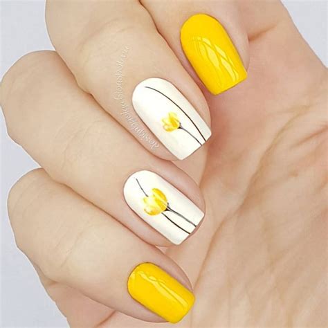 BPW.style НАКЛЕЙКИ И СЛАЙДЕРЫ ДЛЯ НОГТЕЙ on Instagram: "#маникюр # ...