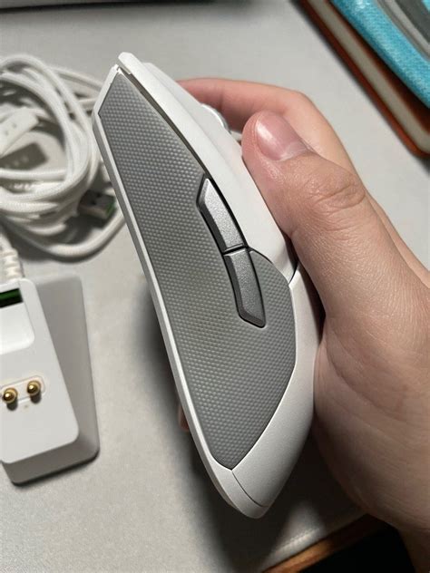 Razer Viper Ultimate (Mercury White) on Carousell