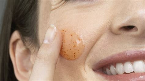 Warum Peelings wichtig sind - Kosmetik transparent