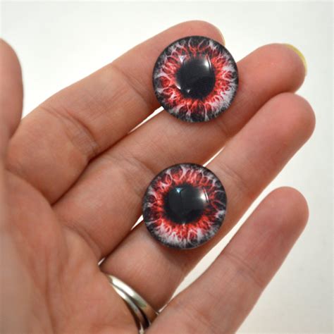 Red Demon Glass Eyes – Handmade Glass Eyes