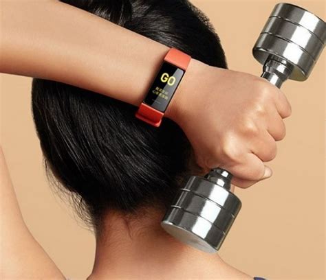 Фитнес-трекер Xiaomi Mi Smart Band 4C стоит $25