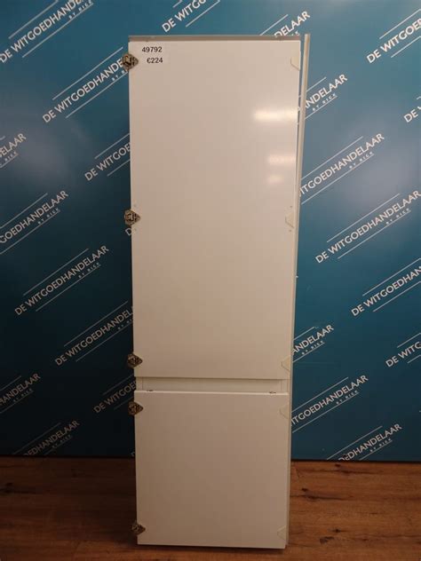 Bosch KIM3002 INBOUW koel- vriescombinatie - De Witgoedhandelaar