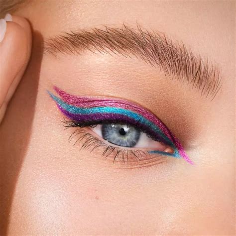 Купить мерцающий карандаш для глаз по низкой цене в интернет-магазине Avon