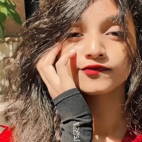 Soni Choubey (@sony_chaubey26) • Threads, Say more