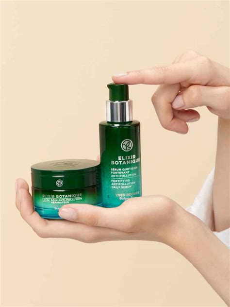 Elixir Botanique, la nueva línea de Yves Rocher que mejora y refuerza ...
