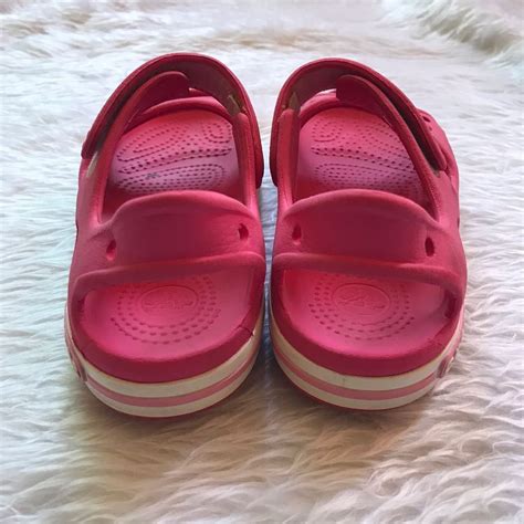 Crocs c11 on Carousell
