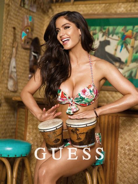 Guess Swimwear Campaign S/S 2017 (Guess)