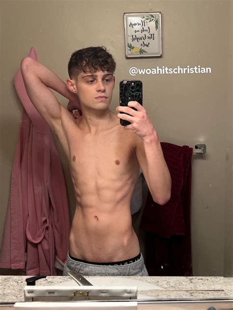 lick my pits? 😏 : r/TwinkPits