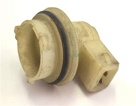 GNIAZDo OPRAWA ŻARÓWKI BOSCH P21W 2PIN - 11972976709 - oficjalne ...