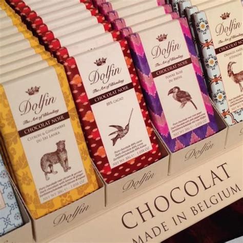 包装がおしゃれなベルギーチョコDolfin | フードグラフィックデザイン, チョコレート パッケージ, パッケージデザイン