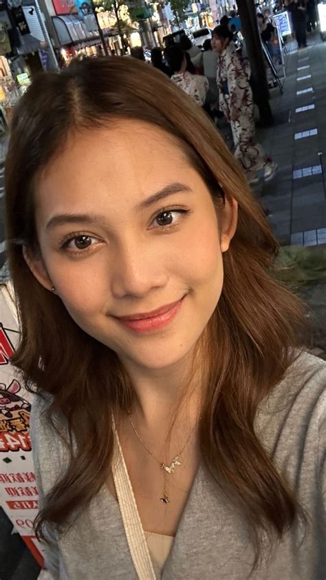 Pin oleh kairovisia🧭 di JKT48 | Orang cantik, Gadis cantik, Wajah gadis