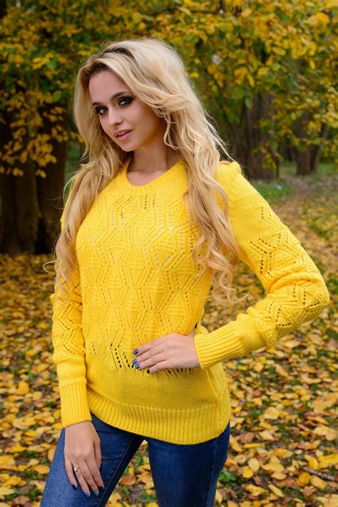 Двухцветная кофта - 72 фото