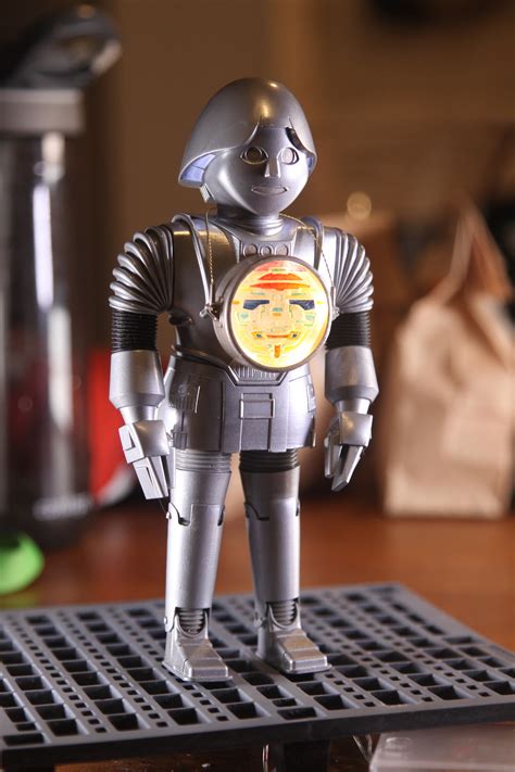 Twiki 6th scale | RPF Costume and Prop Maker Community