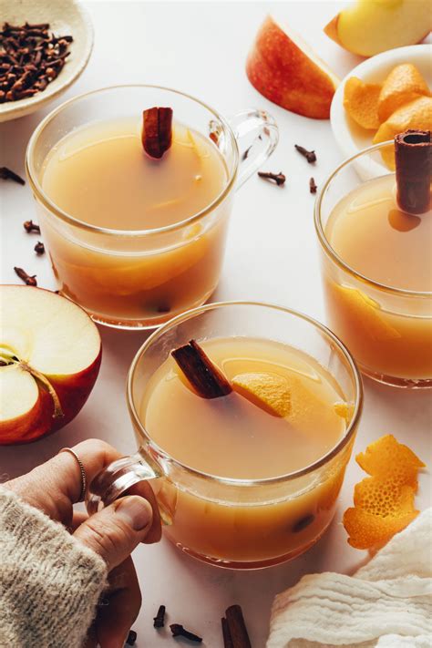 Hot Spiced Apple Cider (No Added Sugar) - Minimalist Baker Recipes