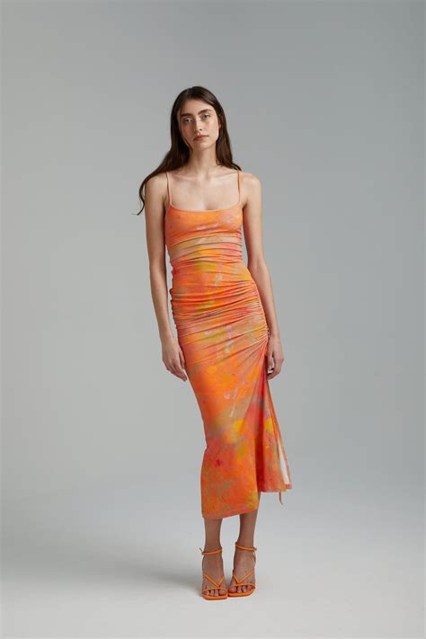 DRESSES• 4page • Summi Summi