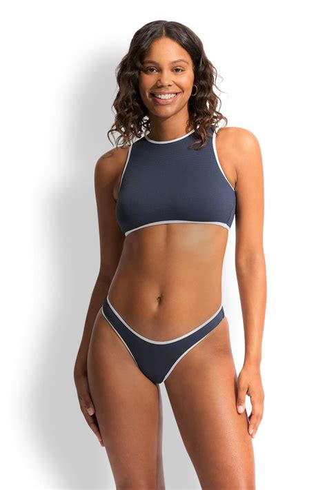 Купальники и пляжная одежда - Vela Moda Intima