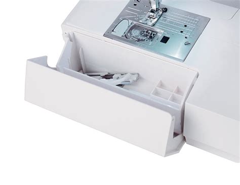 Компьютерная швейная машина Janome HomeDecor 6180 — Швейные машины ...