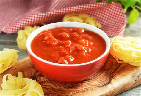 What Is Tomato Passata? How To Make It and Recipes To Try