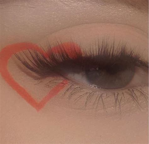 Pin by sanek on наука о прекрасном | Cute eye makeup, Eye makeup ...