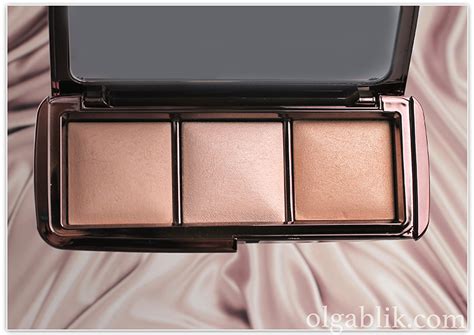 Hourglass Ambient Lighting Palette: отзывы на хайлайтер - Olga Blik