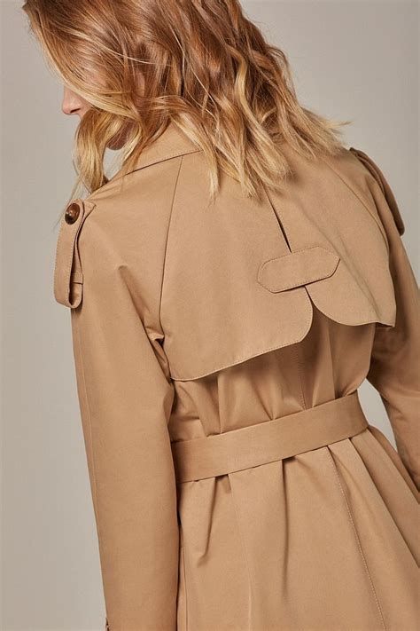 Тренч классик реглан | Women blouses fashion, Stylish clothes for women ...