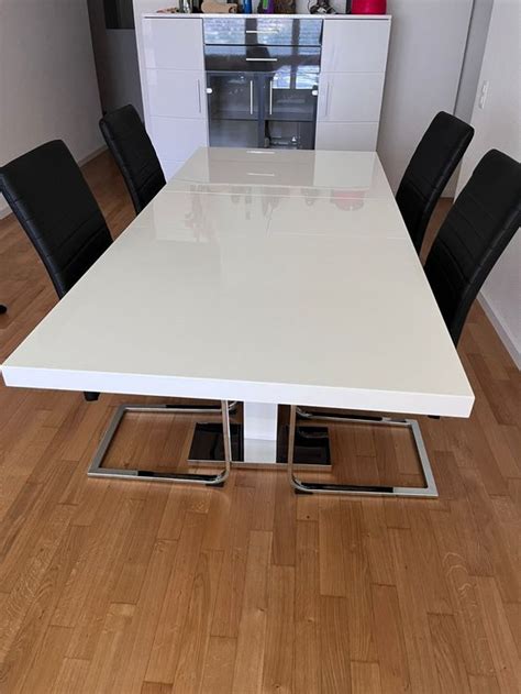 Tisch mit 4 Stühlen | Kaufen auf Ricardo