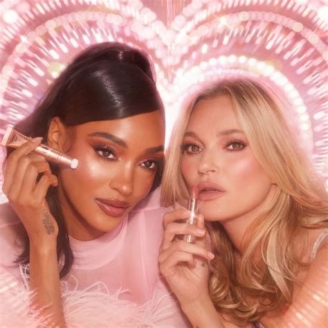 Pillow Talk Iconic Lip & Cheek Secrets Makeup Gift Set | Charlotte Tilbury