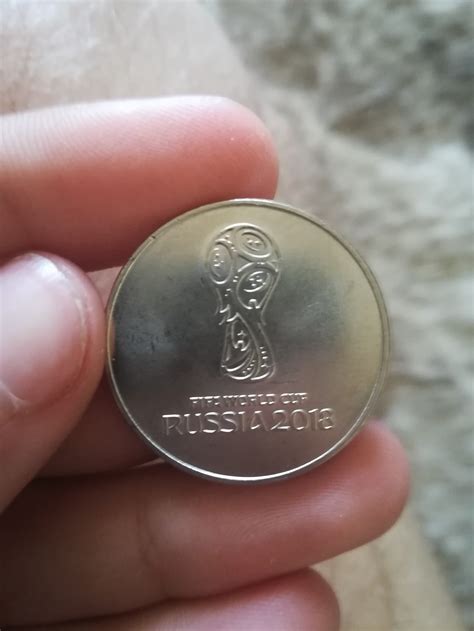 Знакомьтесь монета в 25 рублей | Пикабу