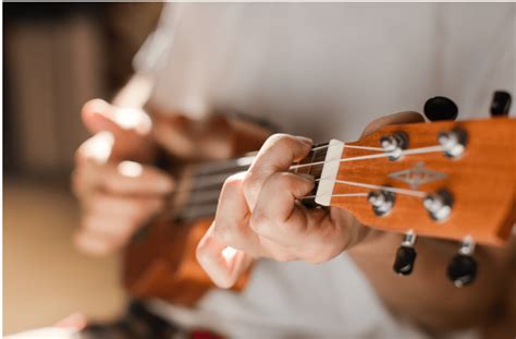 Ukulele Tuner | The Best Free Ukulele Tuner App | GuitarTuna