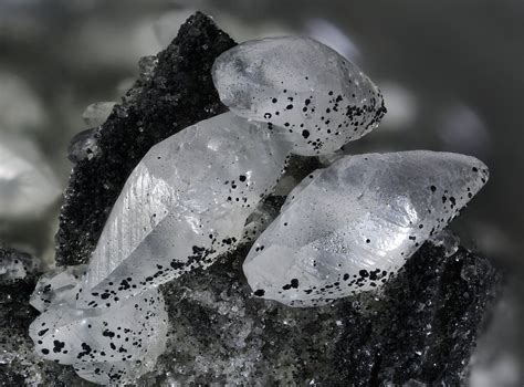 Mineralatlas Lexikon - Bildanzeige - Calcit
