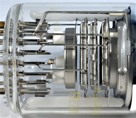 WF M4FC520 Fotovervielfacher nach TGL24165