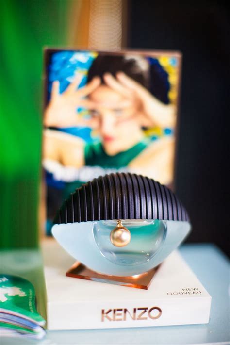 Безумный аромат Kenzo World: чем он вас покорит?