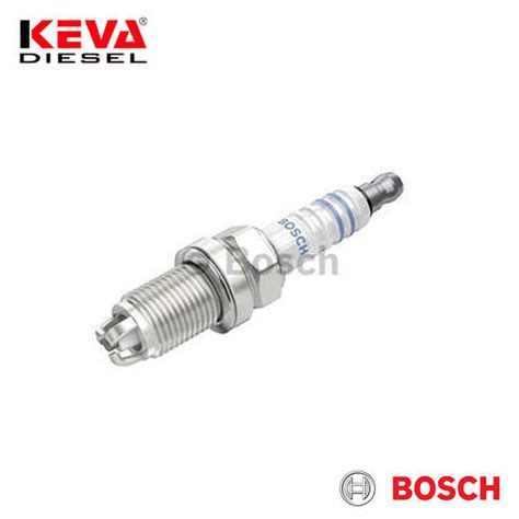 0241235752 Bosch Nickel Spark Plug for Chery