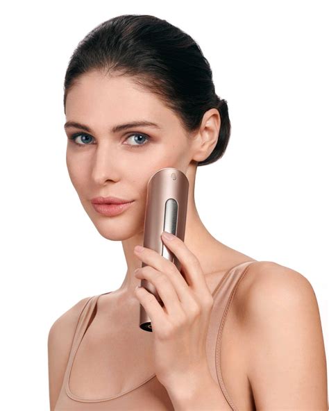 Купить аппарат для лифтинга лица YA-MAN Shiny в магазине YaManshop.ru