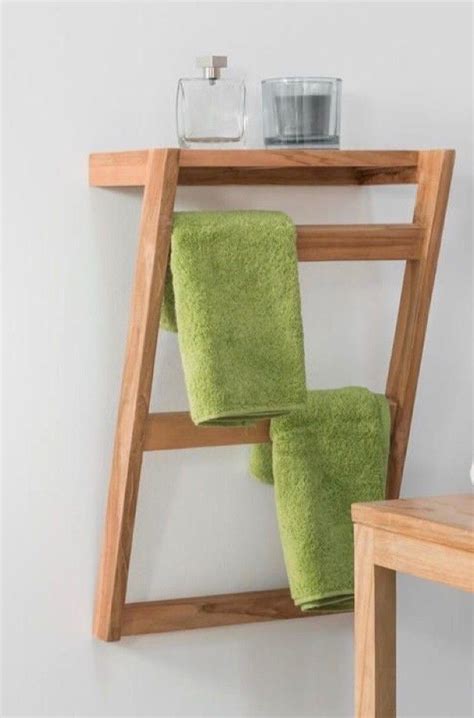 Вешалка для полотенец | Wood interior design, Bathroom wood shelves ...