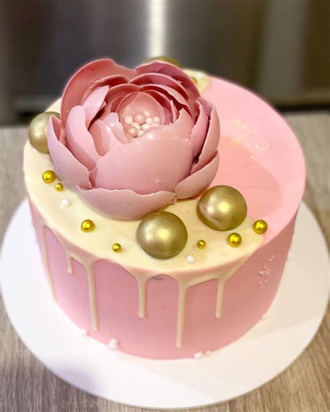 Торт с шоколадным цветком | Cake, Birthday cake, Desserts