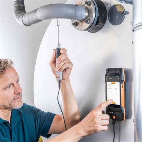 testo 400 - анемометр для параметрів мікроклімату та систем ОВК