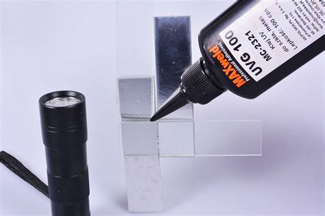Kleje UV - MaxWeld
