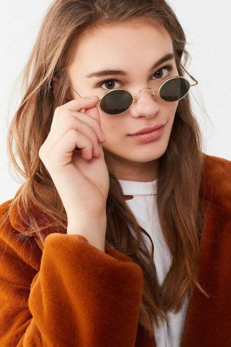 Модные солнечные очки весна-лето 2023: 7 главных трендов | Trendy-U